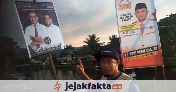 Hasil Urunan Dana, Relawan di Sulbar Mulai Sebar Baliho AMIN
